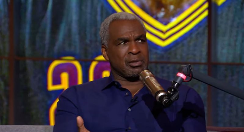 Charles Oakley Calls Patrick Ewing a Coward as Knicks Legends Feud ...
