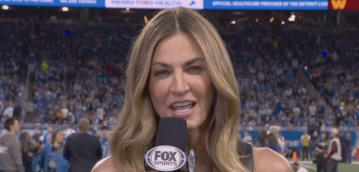 Erin Andrews' Provocative Outfit Goes Viral At Super Bowl - Game 7